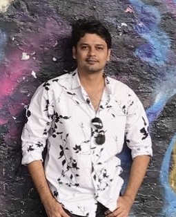 Ishq Ki Googly (Neeraj Udhwani) India